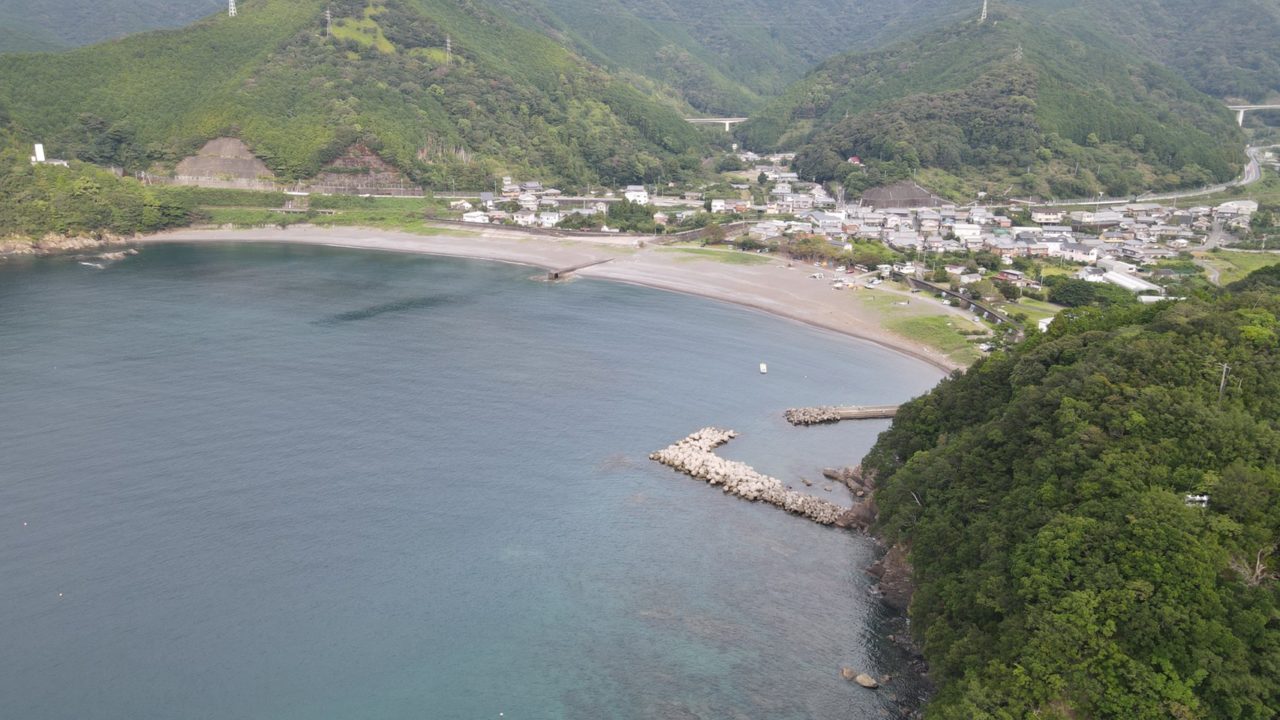 【三重県紀北町】『古里海水浴場』の海釣りガイド（釣れる魚・駐車場・トイレ）｜東海釣りwalker